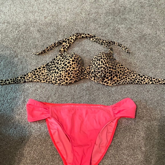 Victoria's Secret | Swim | Vs 34c Top And Medium Bottom | Poshmark